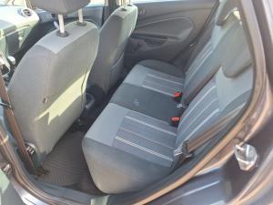 Grey Ford Fiesta 2009 in Marijampole, with an engine capacity of 1.20 L and mileage of 260 thousand km for 2650 €, photo 11 on AUTOMOTO.COM.LV