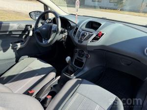 Grey Ford Fiesta 2009 in Ventspils, with an engine capacity of 1.60 L and mileage of 268 thousand km for 1990 €, photo 15 on AUTOMOTO.COM.LV