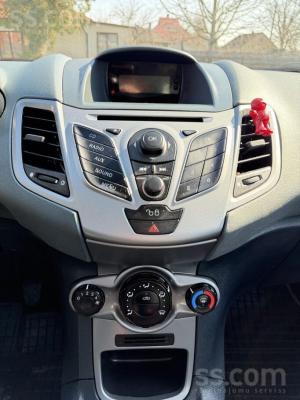 Grey Ford Fiesta 2009 in Ventspils, with an engine capacity of 1.60 L and mileage of 268 thousand km for 1990 €, photo 17 on AUTOMOTO.COM.LV