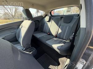 Grey Ford Fiesta 2009 in Ventspils, with an engine capacity of 1.60 L and mileage of 268 thousand km for 1990 €, photo 19 on AUTOMOTO.COM.LV