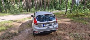 Grey Ford Fiesta 2010 in Riga, with an engine capacity of 1.60 L and mileage of 337 thousand km for 1750 €, photo 6 on AUTOMOTO.COM.LV