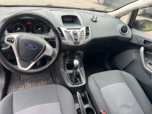 Grey Ford Fiesta 2010 in Siauliai, with an engine capacity of 1.20 L and mileage of 0 thousand km for 749 €, photo 12 on AUTOMOTO.COM.LV