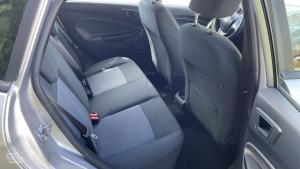 Pelēks Ford Fiesta 2011 Vilkaviškis, ar dzinēja tilpumu 1.30 L un nobraukumu 199 tūkst. km par 3250 €, foto 16 vietnē AUTOMOTO.COM.LV
