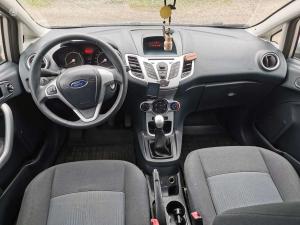 Grey Ford Fiesta 2011 in Birzai, with an engine capacity of 1.40 L and mileage of 248 thousand km for 2100 €, photo 4 on AUTOMOTO.COM.LV