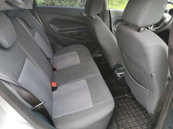 Grey Ford Fiesta 2011 in Birzai, with an engine capacity of 1.40 L and mileage of 248 thousand km for 2100 €, photo 10 on AUTOMOTO.COM.LV