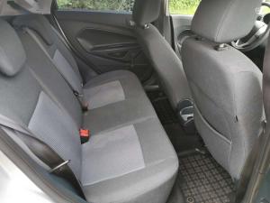 Grey Ford Fiesta 2011 in Birzai, with an engine capacity of 1.40 L and mileage of 248 thousand km for 2100 €, photo 11 on AUTOMOTO.COM.LV