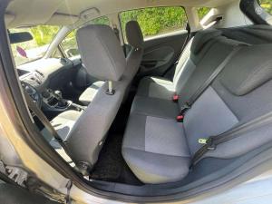 Pelēks Ford Fiesta 2011 Trakai, ar dzinēja tilpumu 1.24 L un nobraukumu 190 tūkst. km par 2050 €, foto 4 vietnē AUTOMOTO.COM.LV