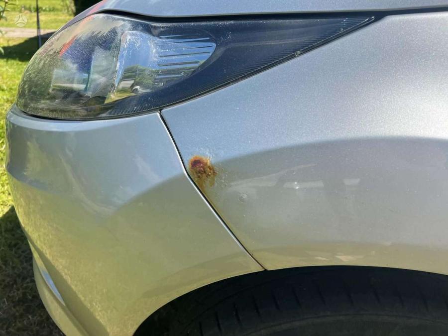 Pelēks Ford Fiesta 2011 Trakai, ar dzinēja tilpumu 1.24 L un nobraukumu 190 tūkst. km par 2050 €, foto 19 vietnē AUTOMOTO.COM.LV