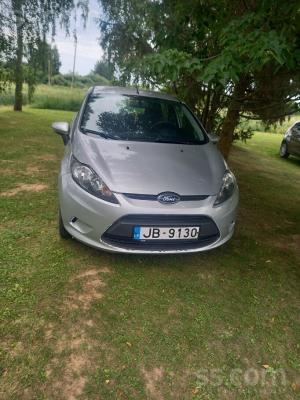 Grey Ford Fiesta 2012 in Bauska, with an engine capacity of 1.20 L and mileage of 160 thousand km for 2025 €, photo 4 on AUTOMOTO.COM.LV