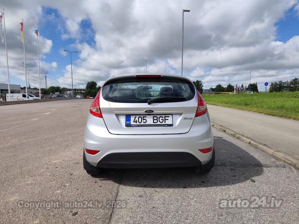 Grey Ford Fiesta 2012 in Tallinn, with an engine capacity of 1.20 L and mileage of 71 thousand km for 4990 €, photo 4 on AUTOMOTO.COM.LV