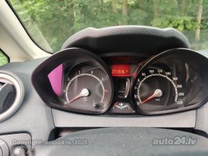 Pelēks Ford Fiesta 2012 Tallina, ar dzinēja tilpumu 1.20 L un nobraukumu 71 tūkst. km par 4990 €, foto 6 vietnē AUTOMOTO.COM.LV