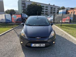 Pelēks Ford Fiesta 2012 Ventspils, ar dzinēja tilpumu 1.20 L un nobraukumu 121 tūkst. km par 2100 €, foto 3 vietnē AUTOMOTO.COM.LV