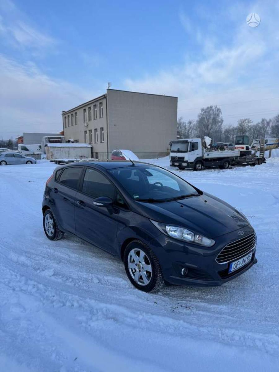 Grey Ford Fiesta 2013 in Panevezys, with an engine capacity of 1.56 L and mileage of 238 thousand km for 5100 €, photo 8 on AUTOMOTO.COM.LV