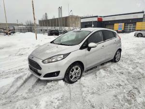 Pelēks Ford Fiesta 2013 Kauņa, ar dzinēja tilpumu 1.60 L un nobraukumu 53 tūkst. km par 7700 €, foto  vietnē AUTOMOTO.COM.LV