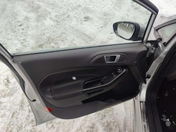 Grey Ford Fiesta 2013 in Kaunas, with an engine capacity of 1.60 L and mileage of 53 thousand km for 7700 €, photo 11 on AUTOMOTO.COM.LV
