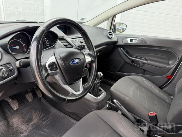 Grey Ford Fiesta 2013 in Riga, with an engine capacity of 1.50 L and mileage of 197 thousand km for 3150 €, photo 8 on AUTOMOTO.COM.LV