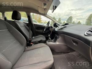 Grey Ford Fiesta 2013 in Riga, with an engine capacity of 1.50 L and mileage of 197 thousand km for 3150 €, photo 10 on AUTOMOTO.COM.LV