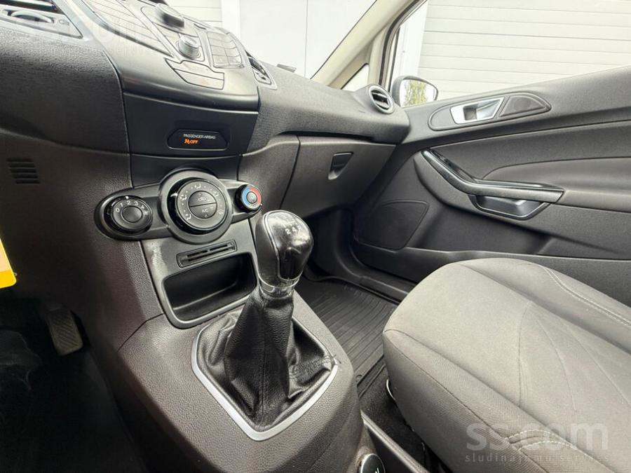 Grey Ford Fiesta 2013 in Riga, with an engine capacity of 1.50 L and mileage of 197 thousand km for 3150 €, photo 12 on AUTOMOTO.COM.LV