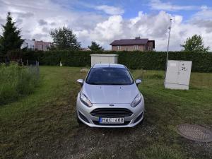Pelēks Ford Fiesta 2013 Klaipėda, ar dzinēja tilpumu 1.24 L un nobraukumu 85 tūkst. km par 3600 €, foto 5 vietnē AUTOMOTO.COM.LV
