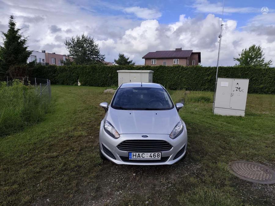 Pelēks Ford Fiesta 2013 Klaipėda, ar dzinēja tilpumu 1.24 L un nobraukumu 85 tūkst. km par 3600 €, foto 5 vietnē AUTOMOTO.COM.LV