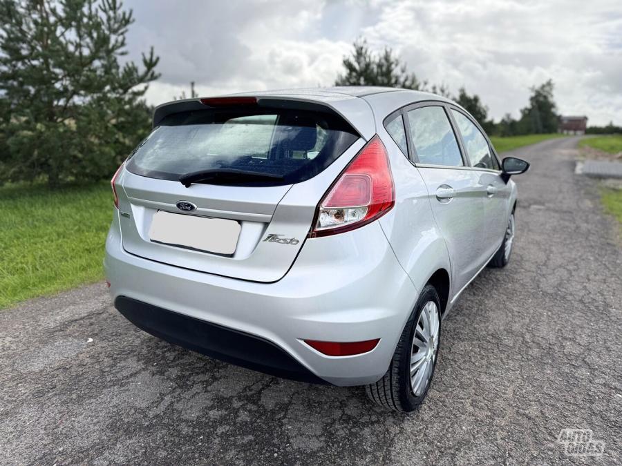 Grey Ford Fiesta 2013 in Kaunas, with an engine capacity of 1.00 L and mileage of 108 thousand km for 3500 €, photo 6 on AUTOMOTO.COM.LV