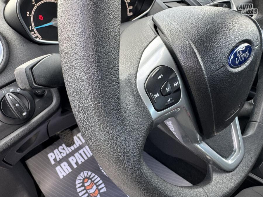 Grey Ford Fiesta 2013 in Kaunas, with an engine capacity of 1.00 L and mileage of 108 thousand km for 3500 €, photo 18 on AUTOMOTO.COM.LV