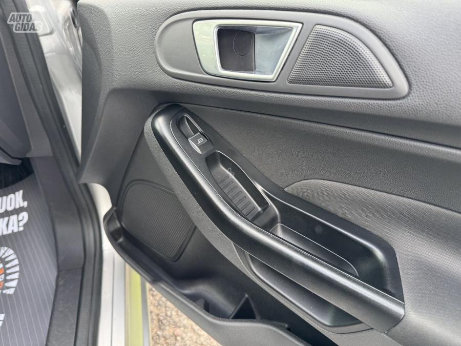 Grey Ford Fiesta 2013 in Kaunas, with an engine capacity of 1.00 L and mileage of 108 thousand km for 3500 €, photo 20 on AUTOMOTO.COM.LV