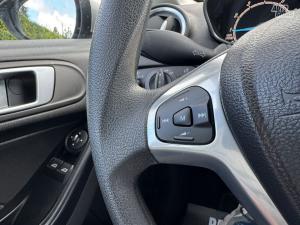 Grey Ford Fiesta 2013 in Kaunas, with an engine capacity of 1.00 L and mileage of 108 thousand km for 3500 €, photo 25 on AUTOMOTO.COM.LV