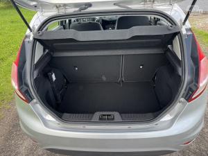 Grey Ford Fiesta 2013 in Kaunas, with an engine capacity of 1.00 L and mileage of 108 thousand km for 3500 €, photo 28 on AUTOMOTO.COM.LV