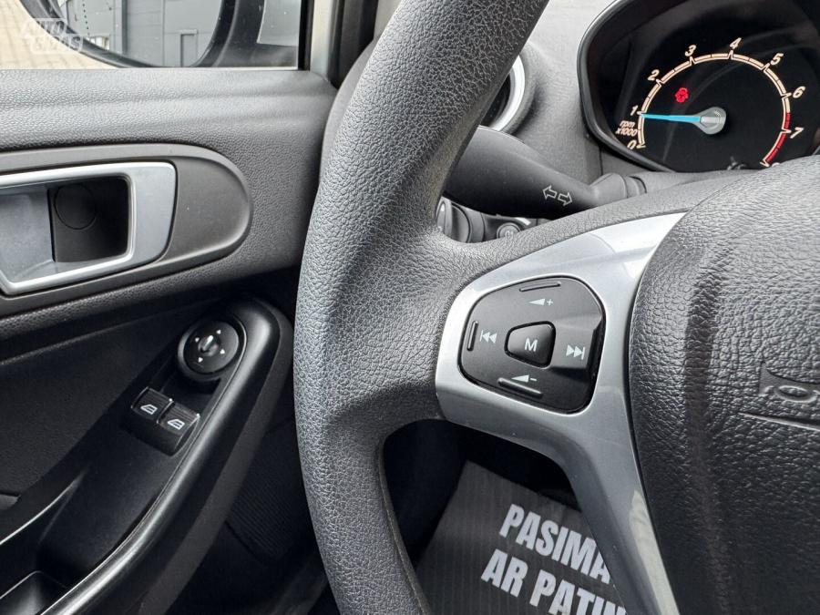 Grey Ford Fiesta 2013 in Kaunas, with an engine capacity of 1.00 L and mileage of 108 thousand km for 3400 €, photo 18 on AUTOMOTO.COM.LV