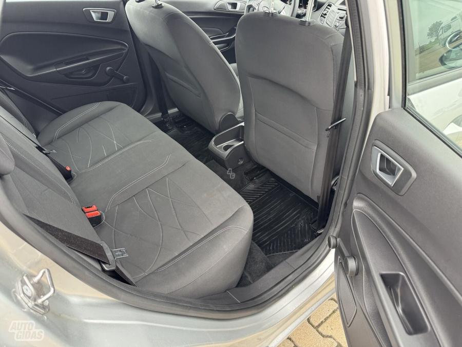 Grey Ford Fiesta 2013 in Kaunas, with an engine capacity of 1.00 L and mileage of 108 thousand km for 3400 €, photo 23 on AUTOMOTO.COM.LV