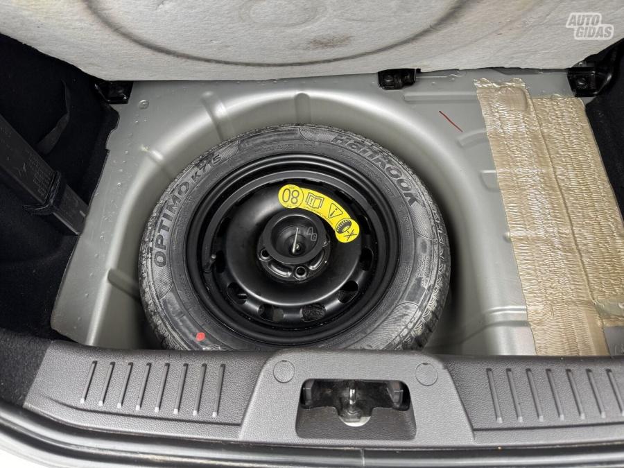 Grey Ford Fiesta 2013 in Kaunas, with an engine capacity of 1.00 L and mileage of 108 thousand km for 3400 €, photo 36 on AUTOMOTO.COM.LV