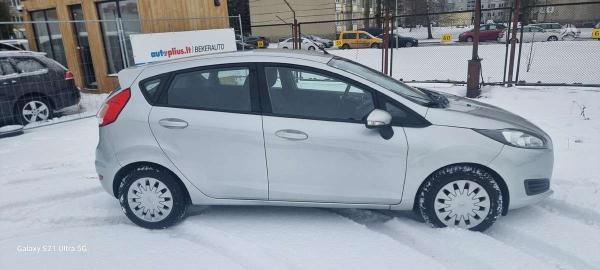 Pelēks Ford Fiesta 2014 Kėdainiai, ar dzinēja tilpumu 1.56 L un nobraukumu 174 tūkst. km par 3800 €, foto 7 vietnē AUTOMOTO.COM.LV