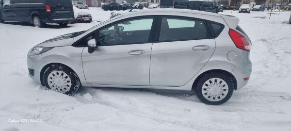 Pelēks Ford Fiesta 2014 Kėdainiai, ar dzinēja tilpumu 1.56 L un nobraukumu 174 tūkst. km par 3800 €, foto 8 vietnē AUTOMOTO.COM.LV