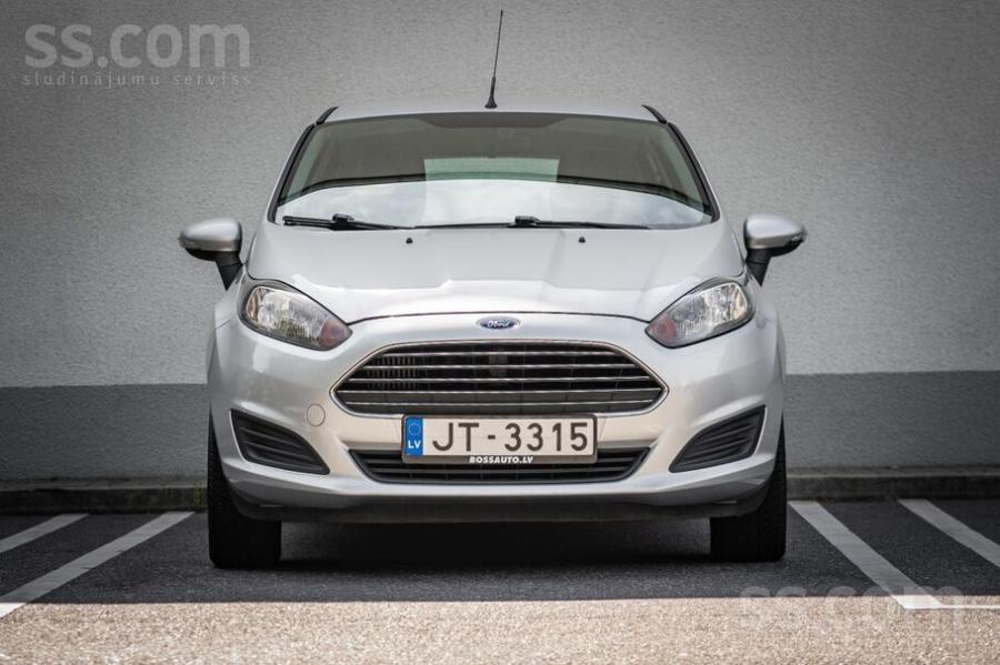 Pelēks Ford Fiesta 2014 Rīga, ar dzinēja tilpumu 1.00 L un nobraukumu 149 tūkst. km par 3950 €, foto 3 vietnē AUTOMOTO.COM.LV