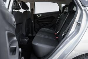 Pelēks Ford Fiesta 2014 Rīga, ar dzinēja tilpumu 1.00 L un nobraukumu 149 tūkst. km par 3950 €, foto 11 vietnē AUTOMOTO.COM.LV