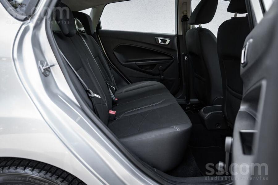 Pelēks Ford Fiesta 2014 Rīga, ar dzinēja tilpumu 1.00 L un nobraukumu 149 tūkst. km par 3950 €, foto 12 vietnē AUTOMOTO.COM.LV