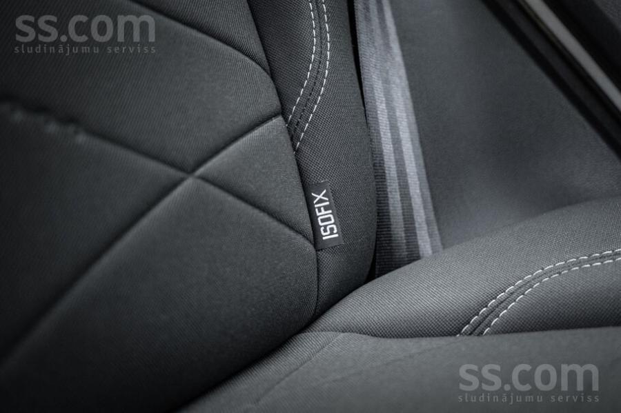 Pelēks Ford Fiesta 2014 Rīga, ar dzinēja tilpumu 1.00 L un nobraukumu 149 tūkst. km par 3950 €, foto 13 vietnē AUTOMOTO.COM.LV
