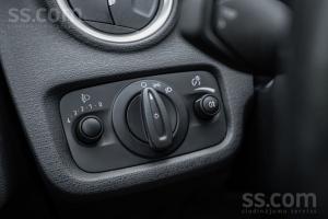 Pelēks Ford Fiesta 2014 Rīga, ar dzinēja tilpumu 1.00 L un nobraukumu 149 tūkst. km par 3950 €, foto 25 vietnē AUTOMOTO.COM.LV