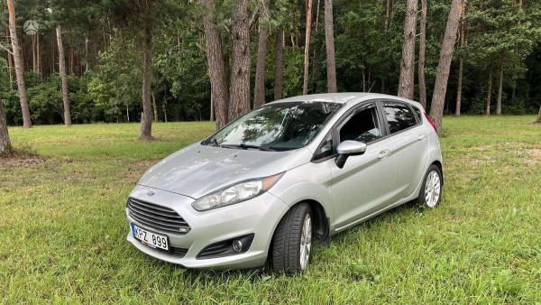 Grey Ford Fiesta 2014 in Kaunas, with an engine capacity of 1.60 L and mileage of 156 thousand km for 4955 €, photo 9 on AUTOMOTO.COM.LV