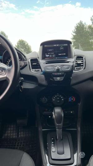 Grey Ford Fiesta 2014 in Kaunas, with an engine capacity of 1.60 L and mileage of 156 thousand km for 4955 €, photo 20 on AUTOMOTO.COM.LV