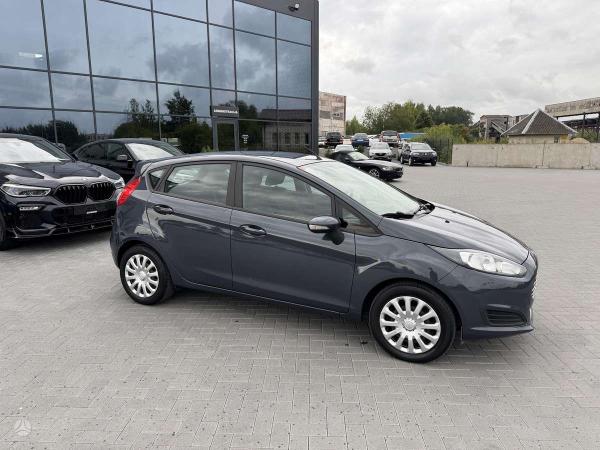 Ford Fiesta 2014 in Telschi on AUTOMOTO.COM.LV Grey Ford Fiesta 2014 in Telschi, with an engine capacity of 1.50 L and mileage of 111 thousand km for 3999 €, photo 9 on AUTOMOTO.COM.LV