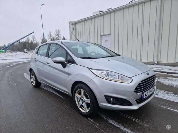 Grey Ford Fiesta 2015 in Vilnius, with an engine capacity of 1.00 L and mileage of 164 thousand km for 3500 €, photo 2 on AUTOMOTO.COM.LV