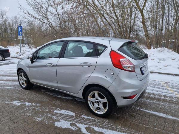Grey Ford Fiesta 2015 in Vilnius, with an engine capacity of 1.00 L and mileage of 164 thousand km for 3500 €, photo 4 on AUTOMOTO.COM.LV