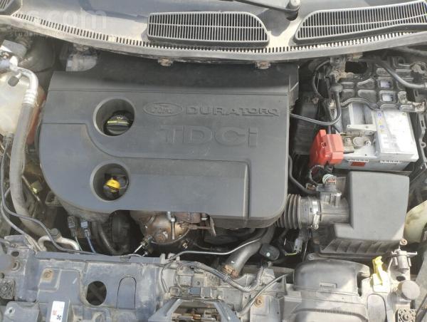 Pelēks Ford Fiesta 2015 Ogre, ar dzinēja tilpumu 1.50 L un nobraukumu 0 tūkst. km par 2550 €, foto 6 vietnē AUTOMOTO.COM.LV