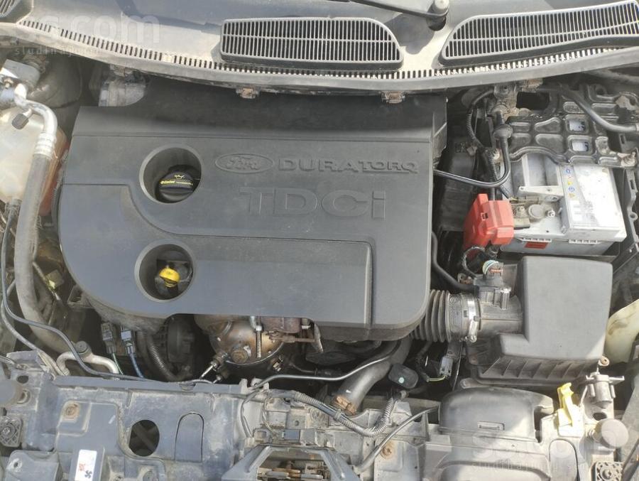 Pelēks Ford Fiesta 2015 Ogre, ar dzinēja tilpumu 1.50 L un nobraukumu 0 tūkst. km par 2550 €, foto 7 vietnē AUTOMOTO.COM.LV