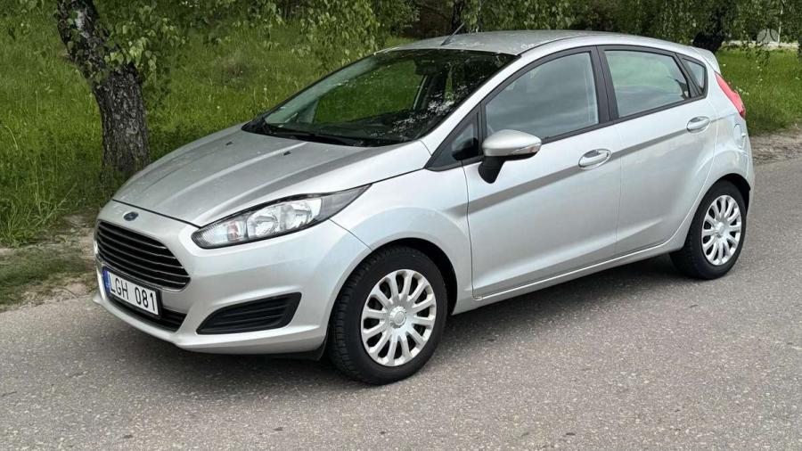 Pelēks Ford Fiesta 2015 Viļņa, ar dzinēja tilpumu 1.00 L un nobraukumu 147 tūkst. km par 5500 €, foto 7 vietnē AUTOMOTO.COM.LV