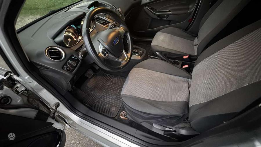 Pelēks Ford Fiesta 2015 Viļņa, ar dzinēja tilpumu 1.00 L un nobraukumu 147 tūkst. km par 5500 €, foto 16 vietnē AUTOMOTO.COM.LV