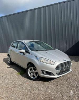 Grey Ford Fiesta 2015 in Vilnius, with an engine capacity of 1.00 L and mileage of 166 thousand km for 3150 €, photo 3 on AUTOMOTO.COM.LV