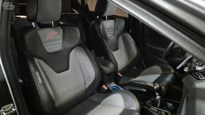 Pelēks Ford Fiesta 2016 Kauņa, ar dzinēja tilpumu 1.60 L un nobraukumu 165 tūkst. km par 9100 €, foto 12 vietnē AUTOMOTO.COM.LV